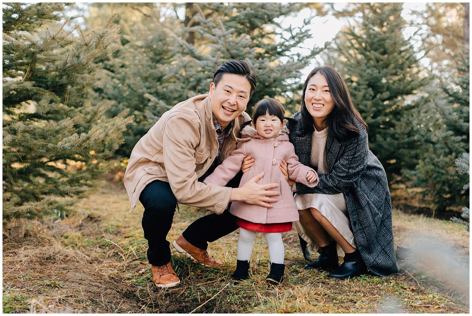 Christmas Mini Sessions in Utah | The Kim Family - Truly Photography